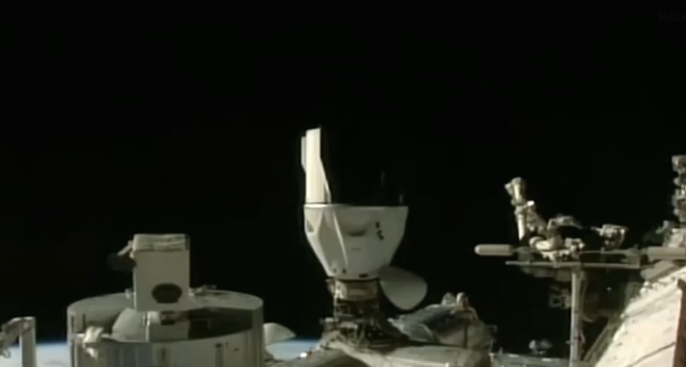 NASA sends 4 astronauts back to Earth in first medical evacuation ...